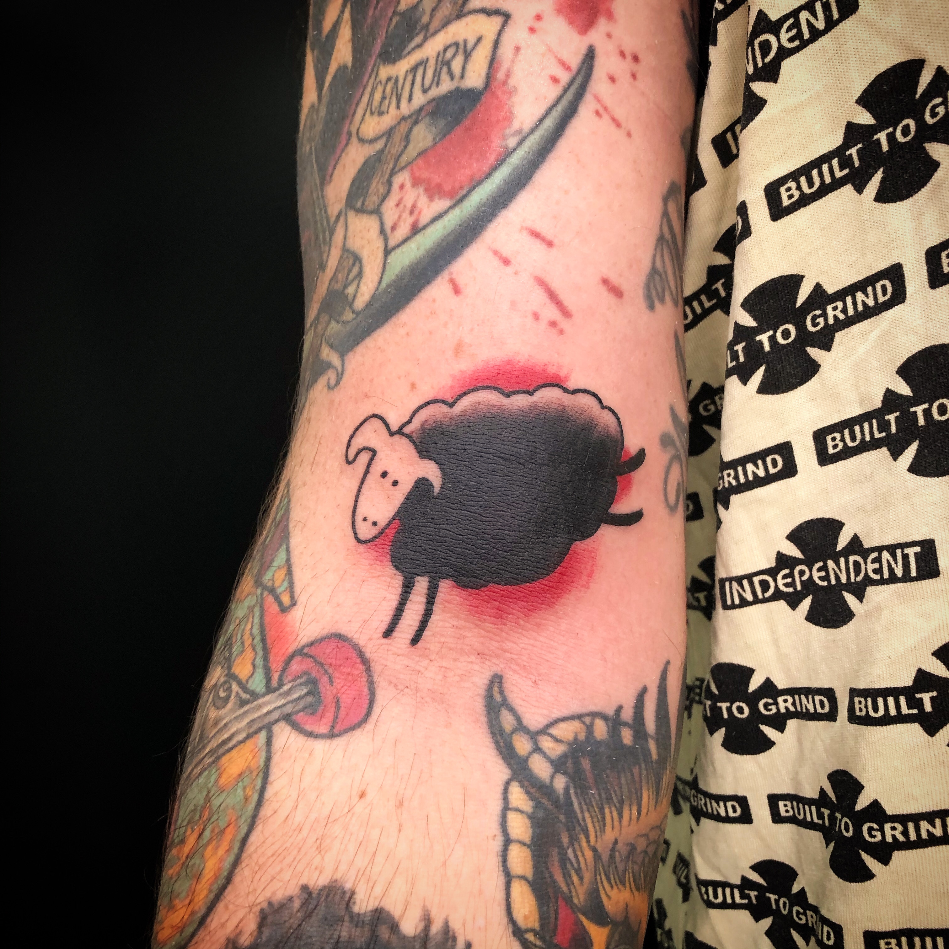 Out of Step @ Pere Wong – INKDEPENDENT TATTOO GIRONA